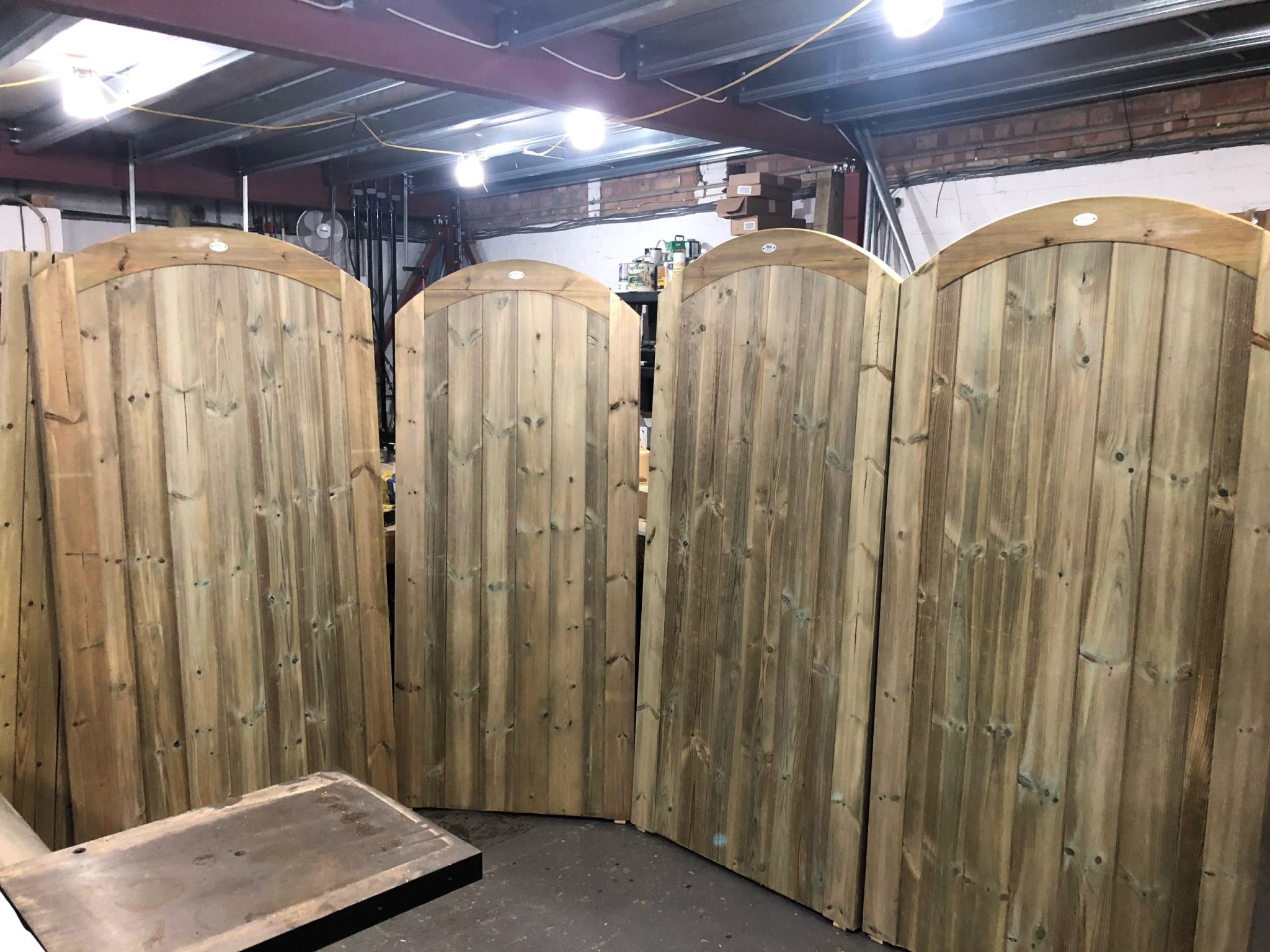 The Lee (Arch Top Tongue & Groove Gate) - Wooden Gates, Bucks